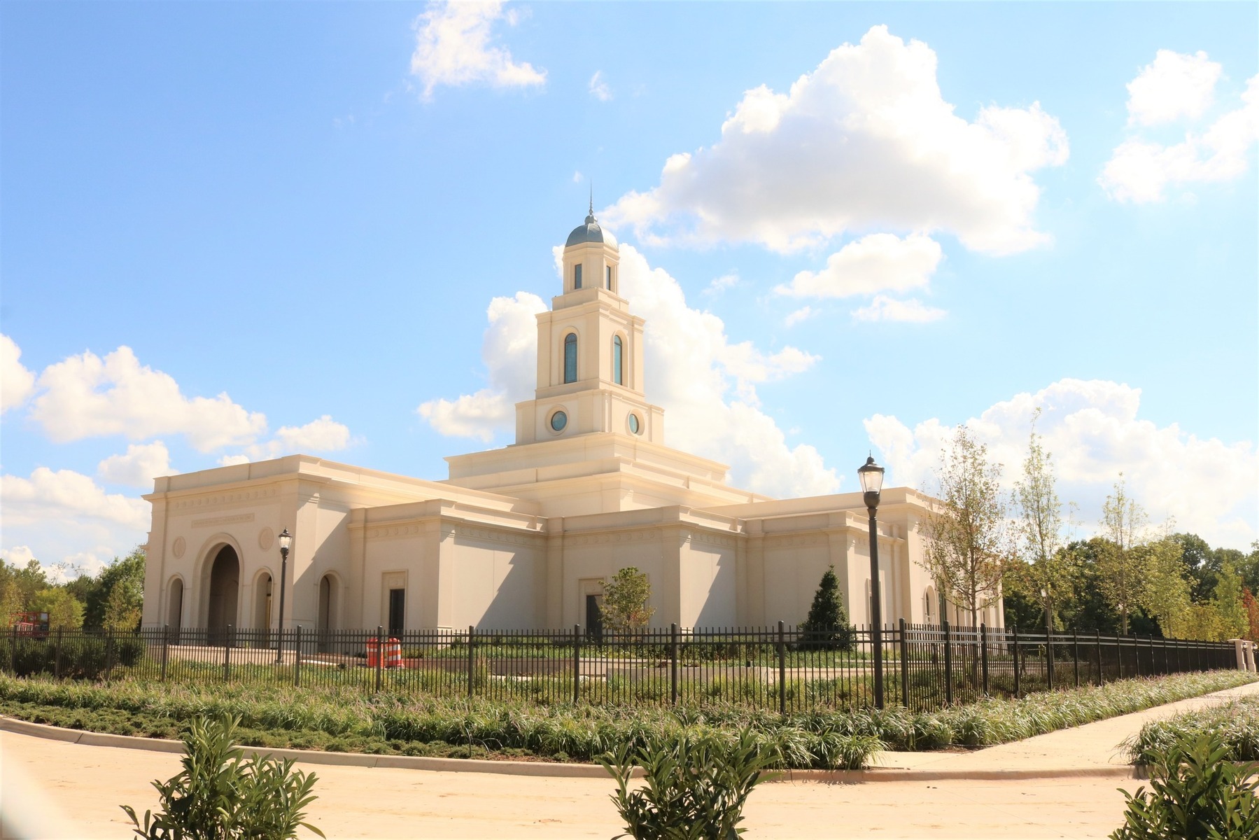 Bentonville Arkansas Temple Photograph Gallery ...