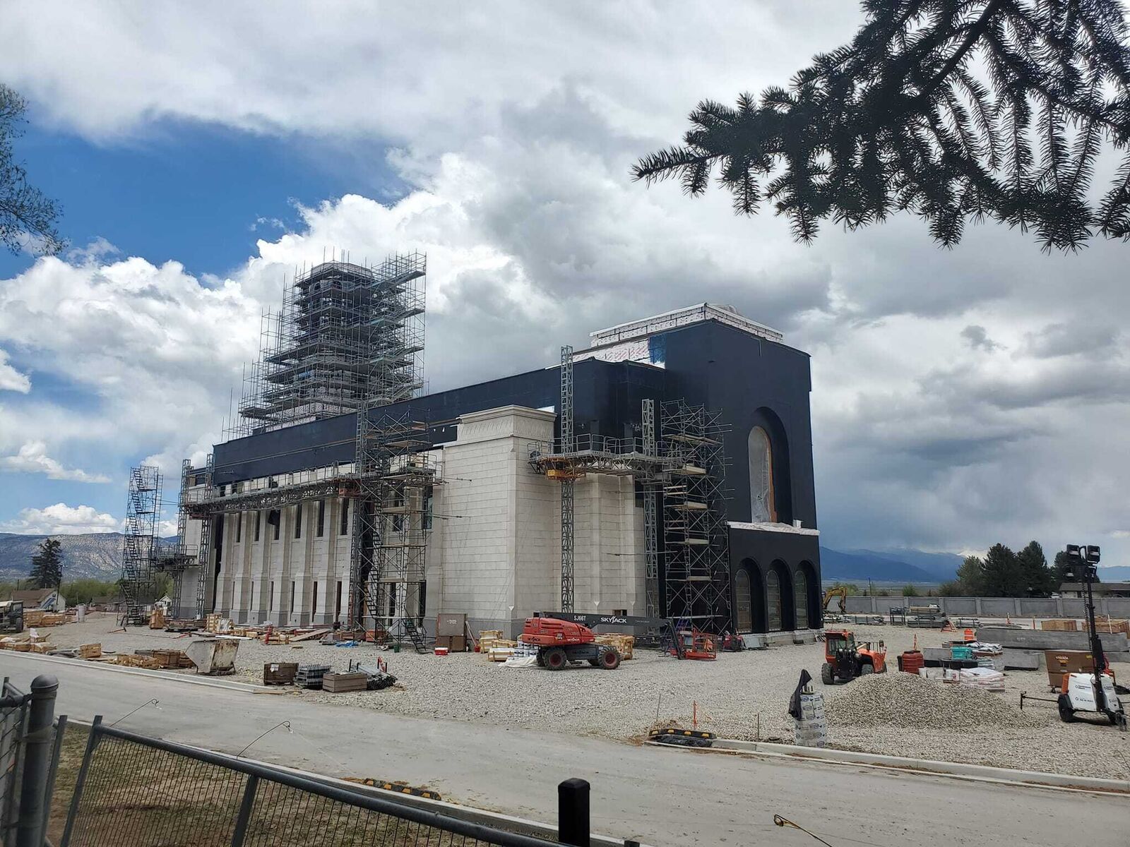 Ephraim Utah Temple Photograph Gallery | ChurchofJesusChristTemples.org