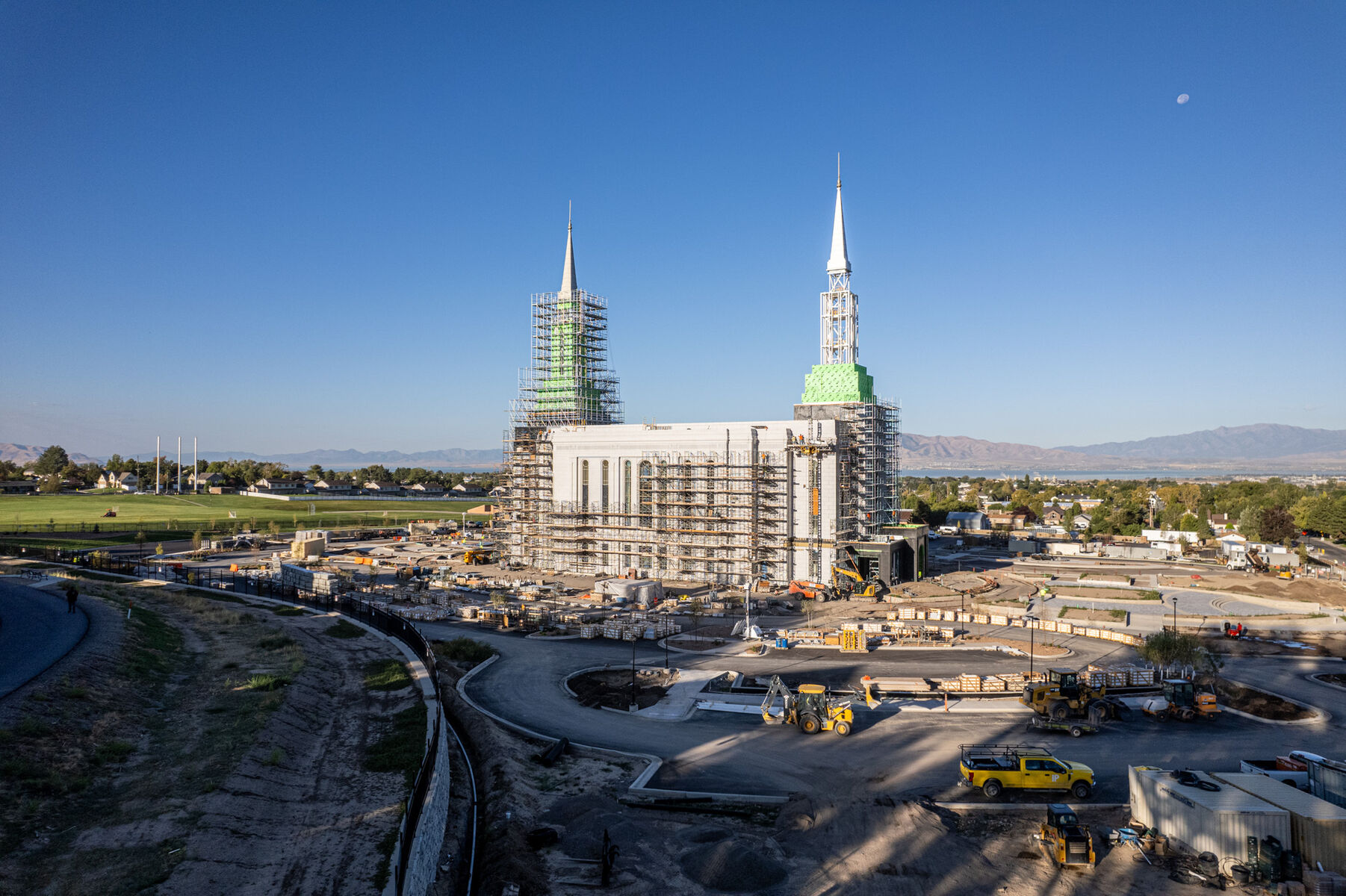 Lindon Utah Temple Photograph Gallery | ChurchofJesusChristTemples.org