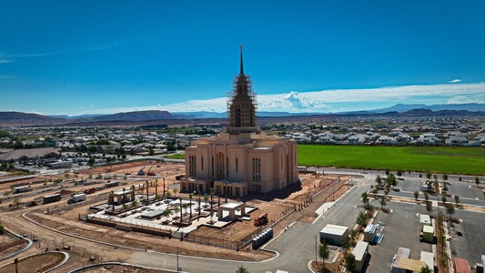Red Cliffs Utah Temple Photograph Gallery | ChurchofJesusChristTemples.org