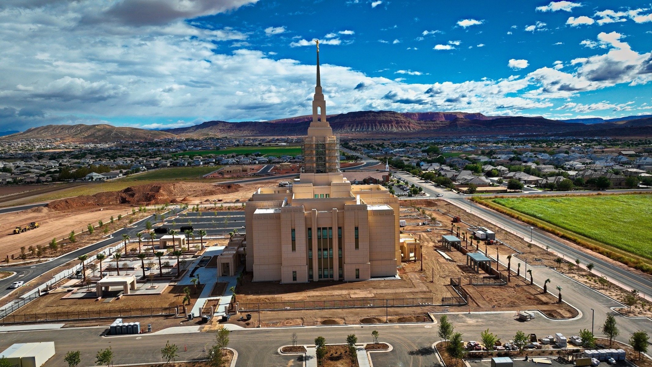 Red Cliffs Utah Temple Photograph Gallery | ChurchofJesusChristTemples.org