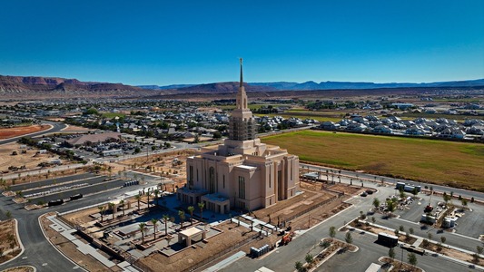 Red Cliffs Utah Temple Photograph Gallery | ChurchofJesusChristTemples.org