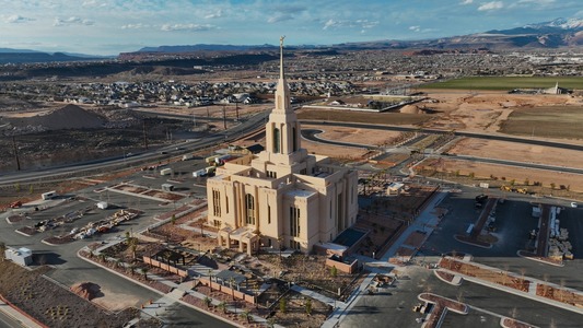 Red Cliffs Utah Temple Photograph Gallery | ChurchofJesusChristTemples.org