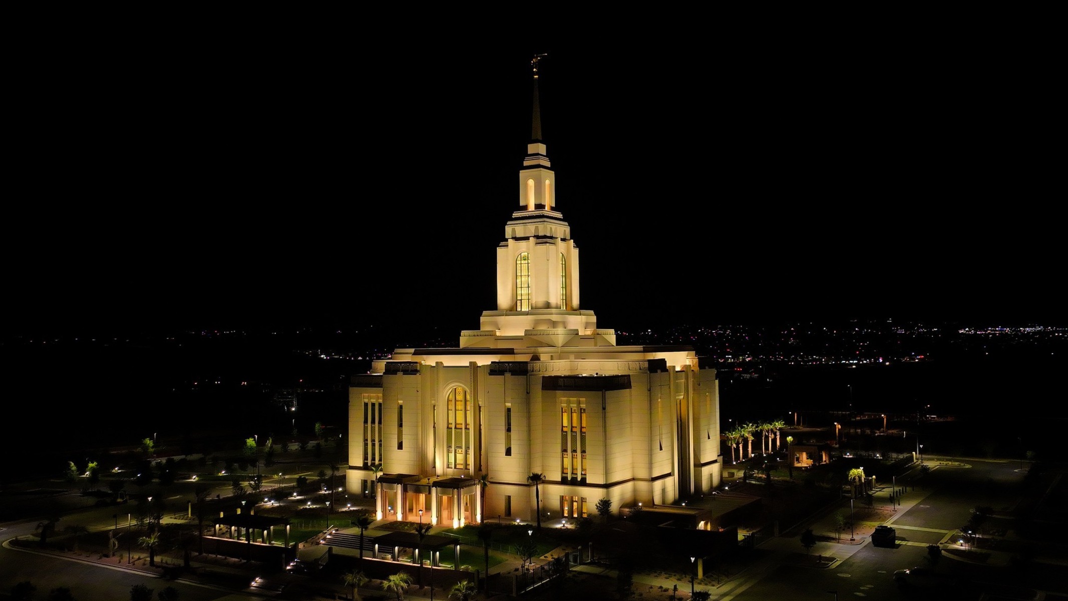Red Cliffs Utah Temple Photograph Gallery | ChurchofJesusChristTemples.org