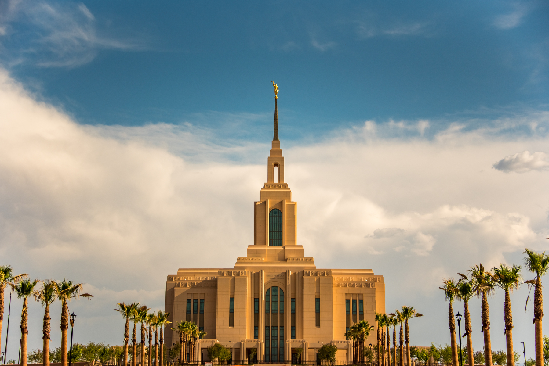 Red Cliffs Utah Temple Photograph Gallery | ChurchofJesusChristTemples.org