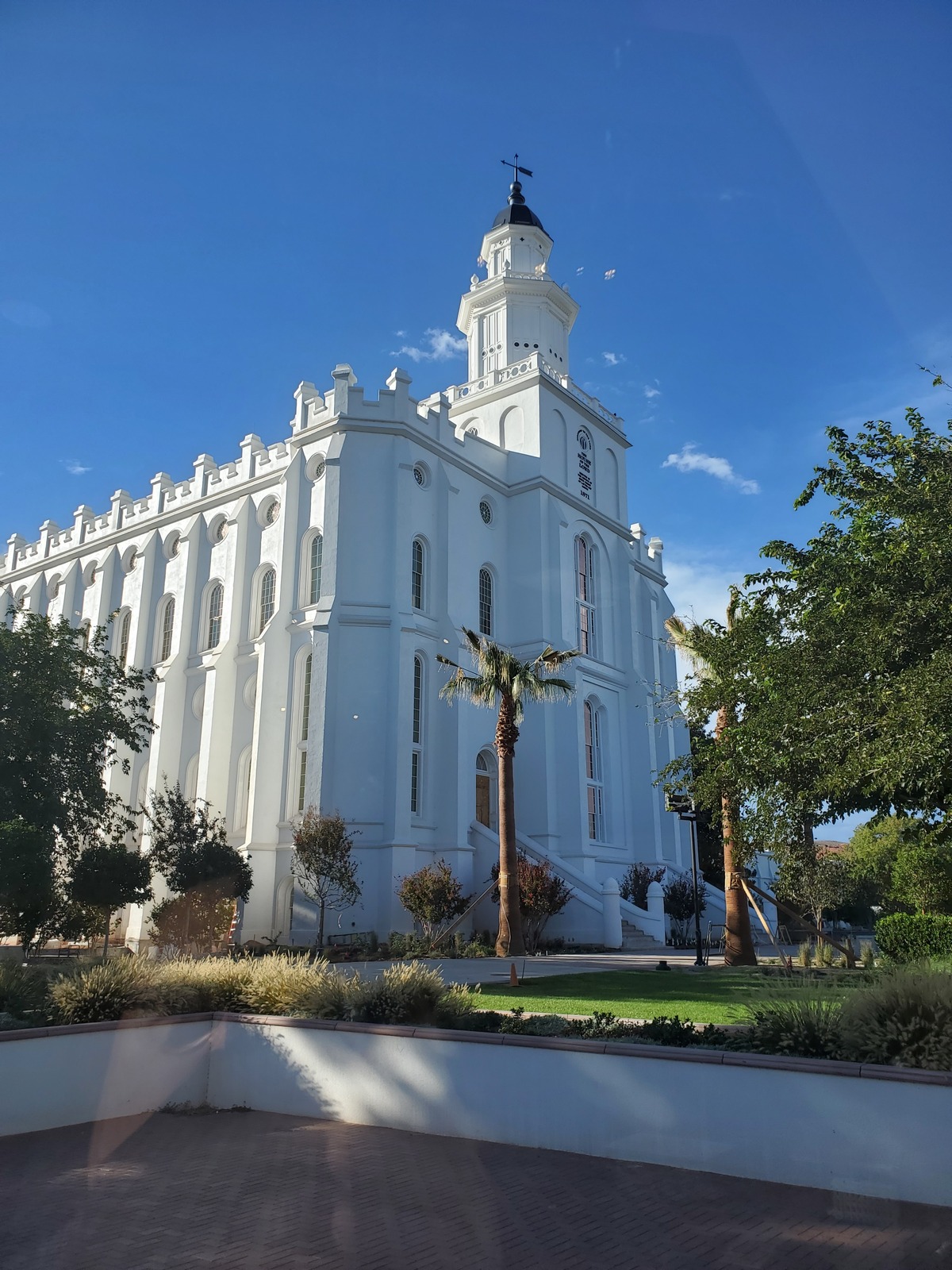 St. George Utah Temple Photograph Gallery | ChurchofJesusChristTemples.org